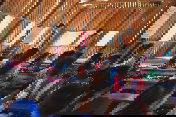 Volunteer Teaching Abroad: Teach kids on your gap year